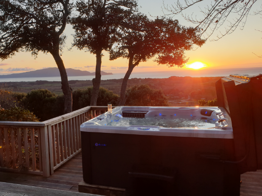 Alpine Spas - Auckland Home Show